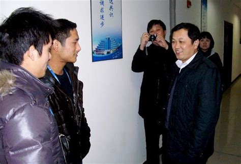 张林（新乡职业技术学院院长）尚可名片