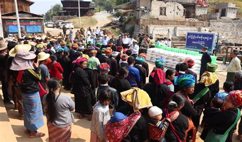 အကြမ်းဖက်သမားများ မီးရှို့ဖျက်ဆီးခဲ့သည့် ဟိုပုံးမြို့နယ်အတွင်းရှိ ကျေးရွာများမှ ဒေသခံတိုင်းရင