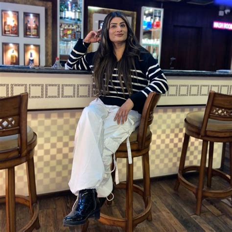 Aarti Soni Soni Sonian • Threads Say More