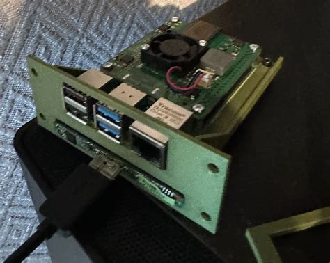 4 X Rpi 4 2 5 Disk Rack Mount By Brujoand Download Free Stl