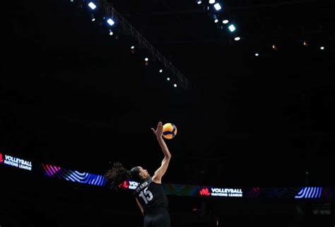 تیم ملی والیبال زنان ترکیه ۳ ۰ تیم ملی والیبال زنان تایلند؛ نماینده