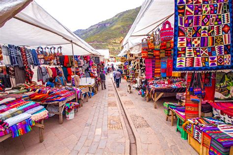 Pisac Market Hours