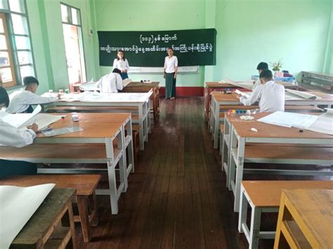 လိပ်သိုမြို့ အခြေခံပညာအထက်တန်းကျောင်း၌ “ ၁၀၃ နှစ်မြောက် အမျိုးသားအောင်ပွဲနေ့ အထိမ်းအမှတ်” ပန်းခ