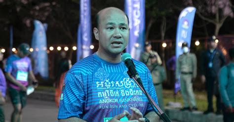 ស ស យ ក រៀបចំពិធីរត់ម៉ារ៉ាតុង នៅបរិវេណរមណីយដ្ឋានអង្គរ ដើម្បីអបអរចូលឆ្នាំថ្មី ប្រពៃណីជាតិខ្មែរ