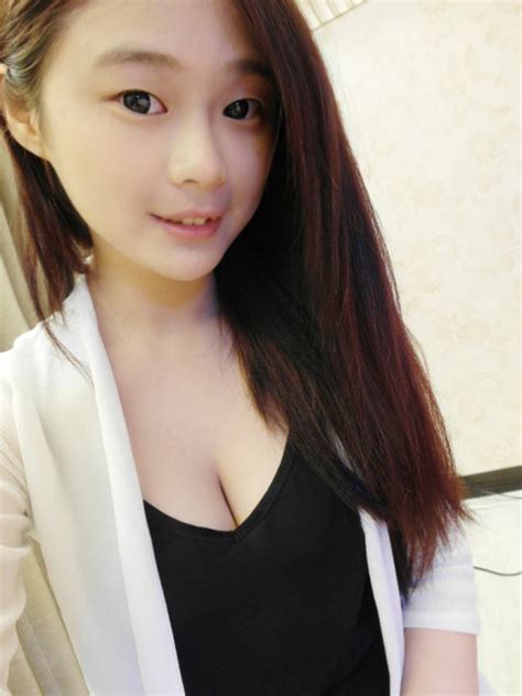 Would Live To Paint Her Face And Tits With My Cum Dammit Pussy Pic