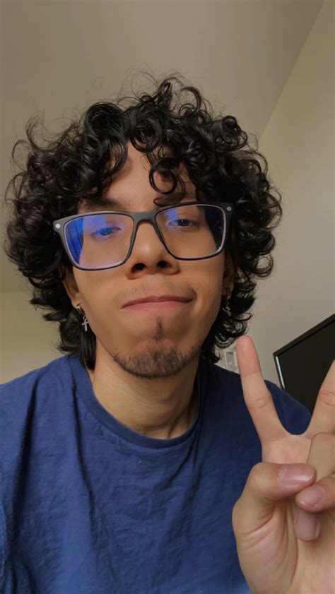 Hows Everyone Doing Scrolller