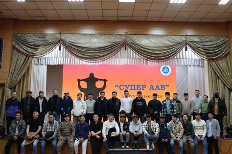 Аав хүн гэдэг гэр бүлийнхээ түшиг тулгуур хүүхдүүддээ амьдралын үнэ цэнийг ойлгуулах хөтлөн