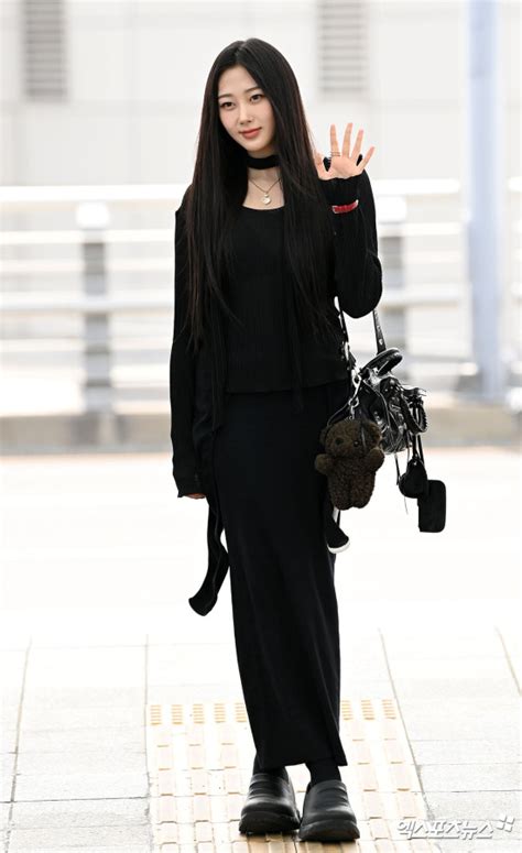 에스파 지젤 머리부터 발끝까지 올블랙[엑s Hd포토]