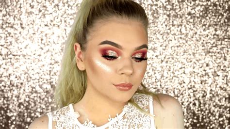 The Sparkling Magic Of Diy Glitter Eye Makeup