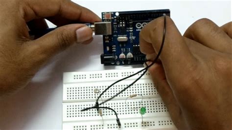 Light And Dark Detecting Circuit Using Arduino Uno 8 Steps With
