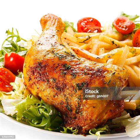 구운 닭 신체부위 프렌치 프라이 야채면 2015년에 대한 스톡 사진 및 기타 이미지 2015년 감자 요리 감자 칩 Istock