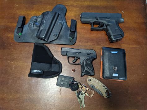 Current Edc The Glock 26 Hasnt Been Getting Much Love Lately With The