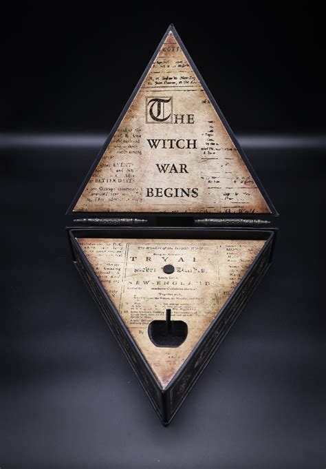 Triangular Box STEEL THREADS