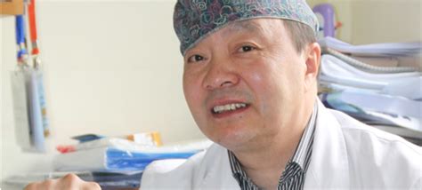 Ж Чинбүрэн П Батчулуун эмчийн биеийн байдал нь тааруу тул Улсын гуравдугаар төв эмнэлэгт хүргэгдлээ