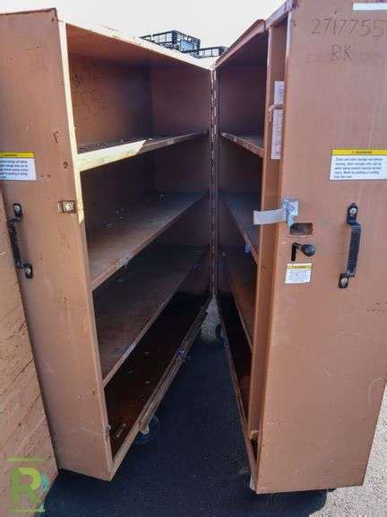 Knaack Clam Shell Gang Box On Casters Roller Auctions