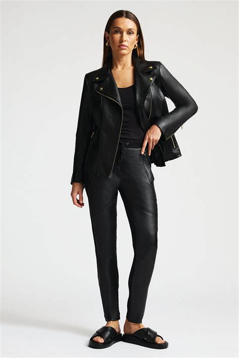 Frankie Leatherknit Jogger In Jet Black Arielle Clothing