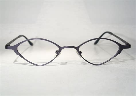 Exotic Ogi Late 1990s Angular Asian Style Austere Very Dark Purple