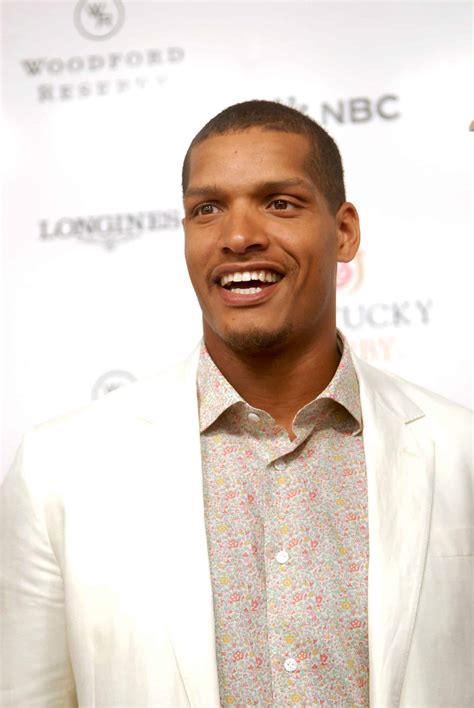 ‘bro Who Fans Didnt Hold Back On Chargers Isaac Rochell Post