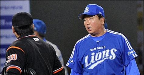 롯데 삼성 준po 2차전 심판에 항의하는 삼성 선동열 감독