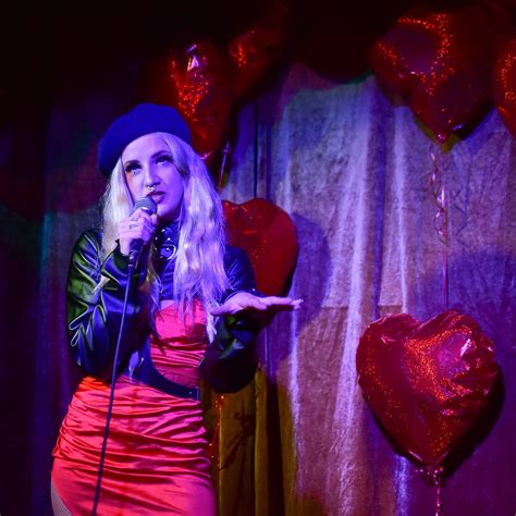 Interview Naomi Wood