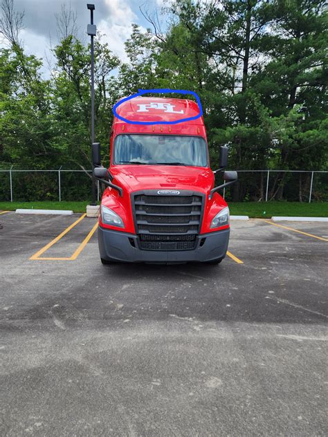 Forhead Sticker R Truckers