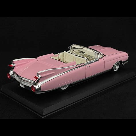 Cadillac Eldorado Biarritz 1959 Pink 1 18 Maisto 36813