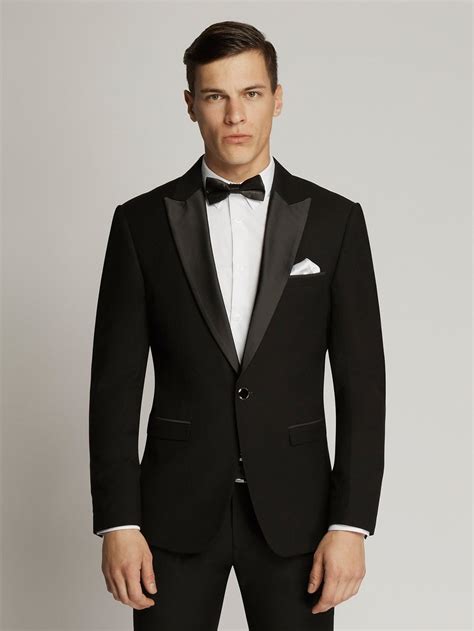 Black Peak Lapel Tuxedo Classique Formal Wear And Hire