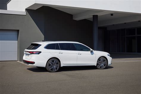 2024 Volkswagen Passat Debut 22 Paul Tans Automotive News