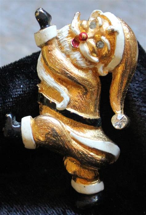 Vintage Santa Claus Pin Gem