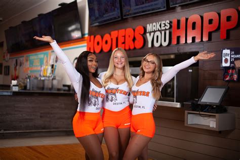 Hooters Football Hooters Girls And Our Brand New Gridiron Bundle