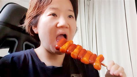 먹방 브이로그 설연휴 집구석 먹방일상브이로그몸무게 비빔밥소떡포테이토피자김치만두짬뽕탕수육아이스크림비엔나커피