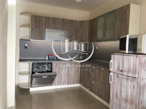 Пловдив Двустаен апартамент Двустаен апартамент под наем 61 кв м Обзаведен Непоследен етаж