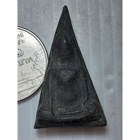 พระนางพญา เนื้อผงใบลานหลังตะแกรงดิน หลวงพ่อเทียม วัดกษัตราธิราช อยุธยา ปี2519 มีกล่อง A131166