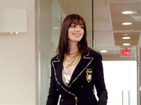 Prada 2006年上映的電影 《穿著prada的惡魔》由梅莉史翠普（ Fanclub