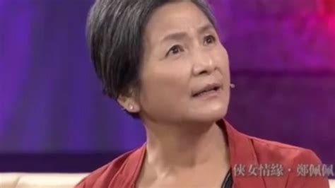 郑佩佩做客鲁豫有约 现场爆料丈夫追到自己的原因 凤凰网视频 凤凰网