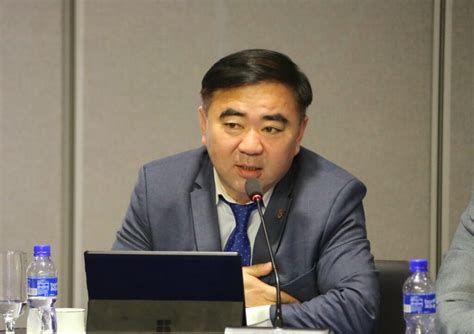 МҮОНРТ Хүнсний хувьсгал ын хүрээнд хийх ажлын төлөвлөгөөгөө банкны салбарынханд танилцууллаа