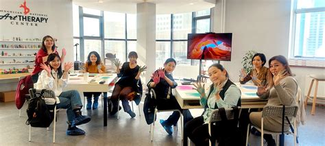 😊Арт терапи хүүхэдтэй ажиллах урлагийн сэтгэл заслын арга зүй олгох 2 өдрийн сургалт амжилттай