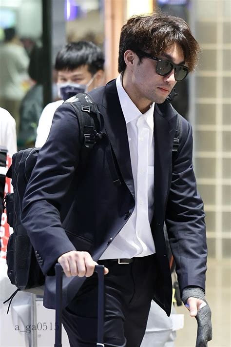 已經三天了 河道上的大家 還一直沈浸在喜悅中 Tema Taiwan那件t恤 已經排到快80000件了 大家都好厲害喔 我