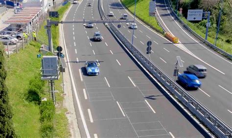 Autostrade Sperimenta Dynamic Speed Limit Il Sistema Che Suggerisce La