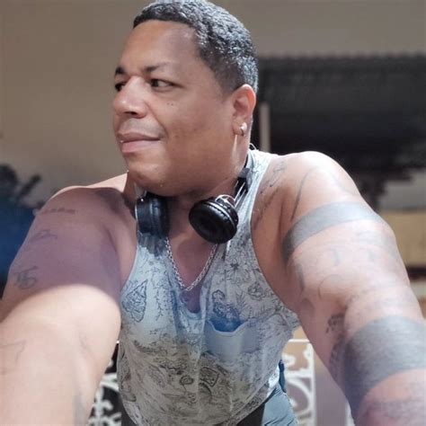 Diogo Dantas Dhenrique1982 • Threads Say More Diogo Dantas Dhenrique1982 • Threads Say More