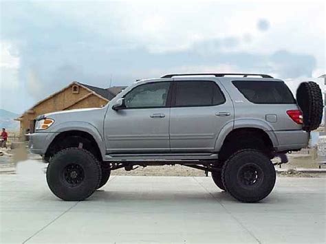 Off Road Toyota Sequoia