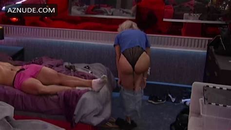 ELENA DAVIES Nude AZNude