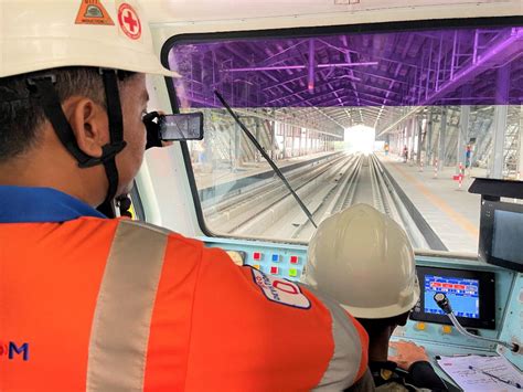 LRT Test Runs Line Under Phase Of Extension Project Context Ph