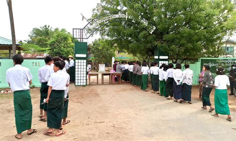 ကျွန်းလှမြို့နယ်တွင် တက္ကသိုလ်ဝင်စာမေးပွဲ ဆဌမနေ့ ကျောင်းသား၊ ကျောင်းသူ ၂၄၆ ဦးဖြေဆို