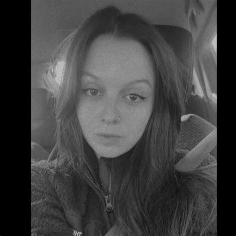 Evie Rapti Evie Rapti • Threads Say More