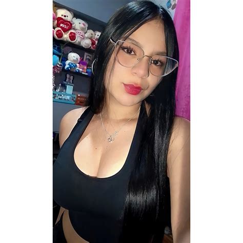𝑷𝒂𝒖𝒍𝒂 on Twitter Me siento divina sorry https t co kFdYK CA Twitter