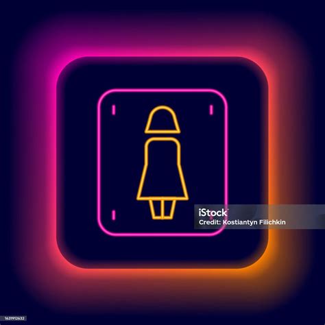 빛나는 네온 라인 여성 화장실 아이콘은 검은 배경에 분리되어 있습니다 화장실 기호 화장실 다채로운 개요 개념입니다 벡터 가정의 방에 대한 스톡 벡터 아트 및 기타 이미지