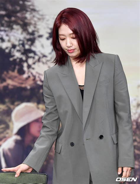 사진 박신혜 자연 다큐멘터리에서 만나요