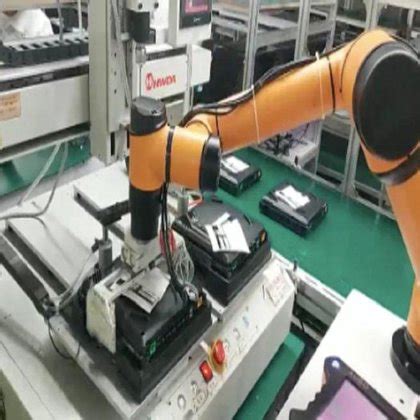 Collaborative Industrial Robot AUBO I With AGV For Material Handing As Cobot Robot In Shanghai