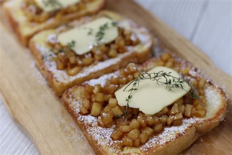 브런치로 최고 애플 프렌치 토스트